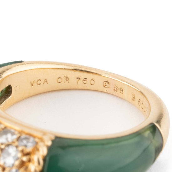 VAN CLEEF & ARPELS “Philippine” Jonc ring in yellow gold, green jade a ...